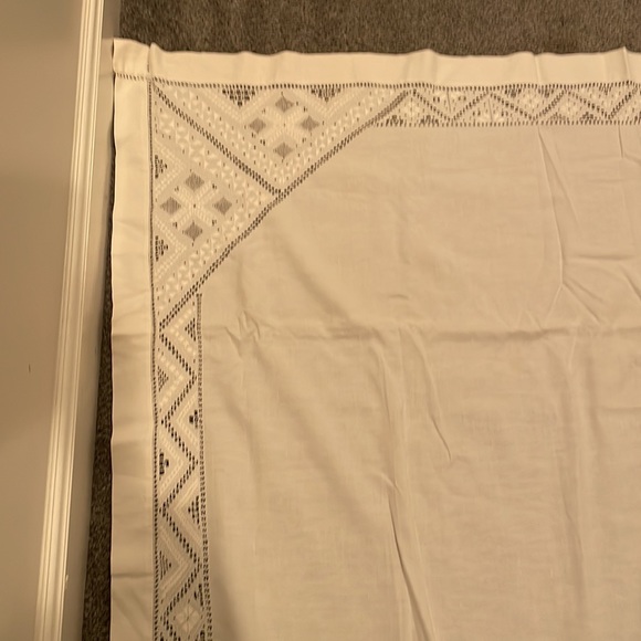 Dining | Vintage Table Linen White Lace Embroidered 55 X 5 | Poshmark